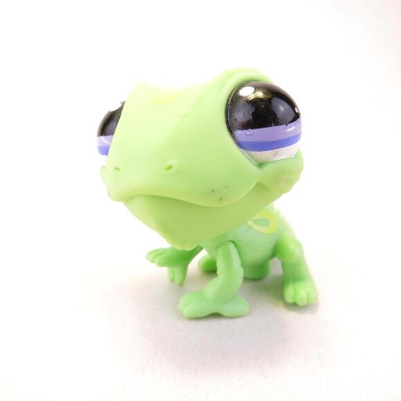 Design | Hasbro Littlest Pet Shop 2399 Chameleon Lizard Authentic Lps ...